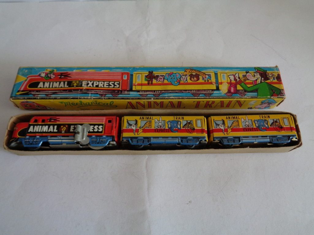 Endoh Animal Express Train with Box (wind-up) - Toy Paradise