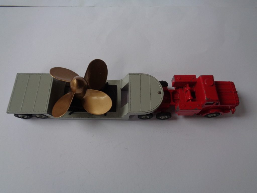 Dinky Super Toys 986 Mighty Antar + Low Loader + Propeller - Toy Paradise