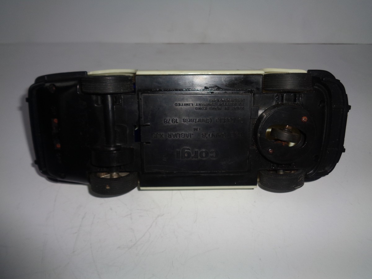 Corgi The Saint's Jaguar XJS (battery-operated) - Toy Paradise