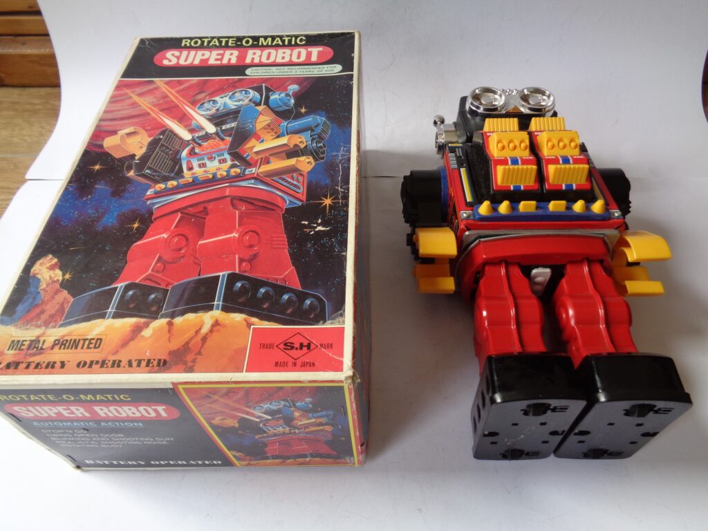 S.H. Horikawa Rotate-O-Matic Super Robot with Box (battery-operated ...