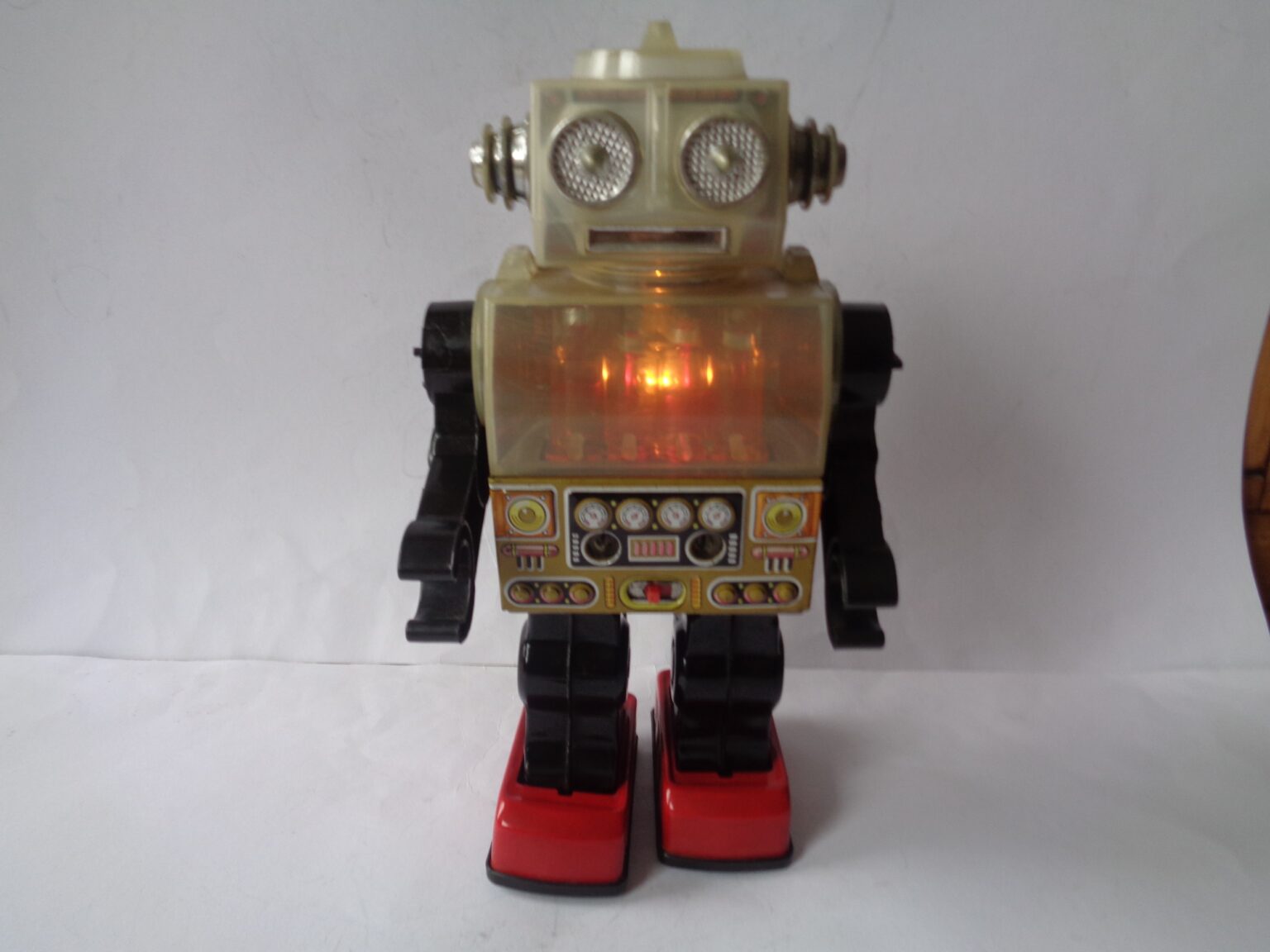 S.H. Horikawa Piston Robot (battery-operated) - Toy Paradise