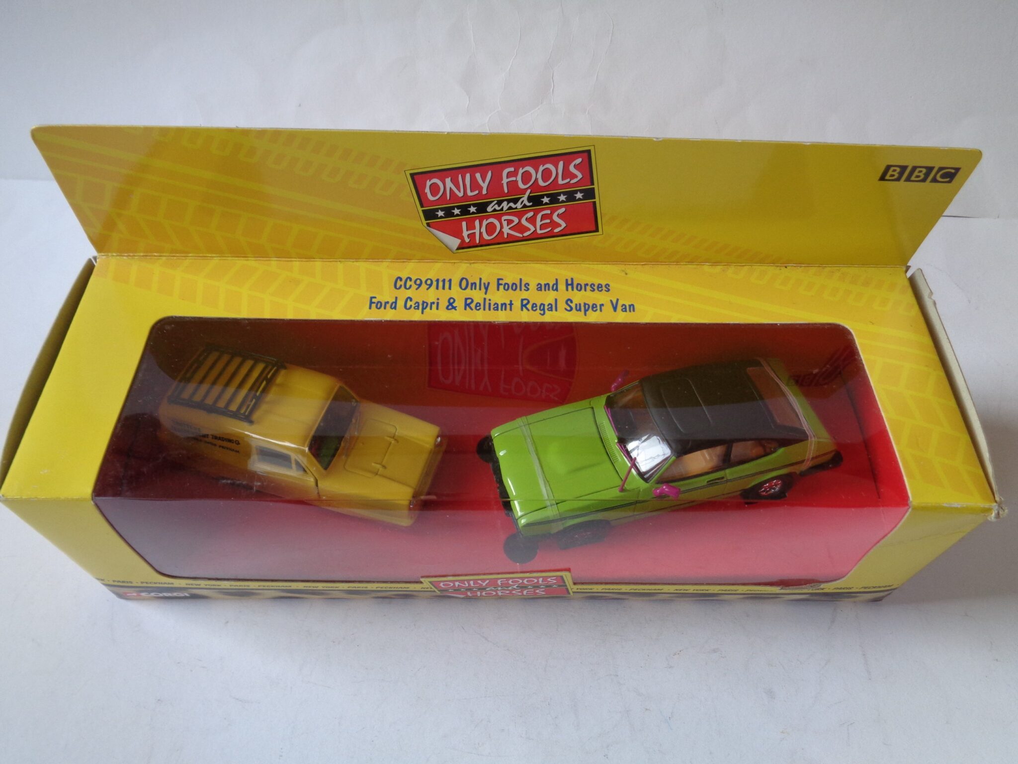 Corgi Toys Only Fools and Horses Ford Capri & Reliant Regal Super Van ...