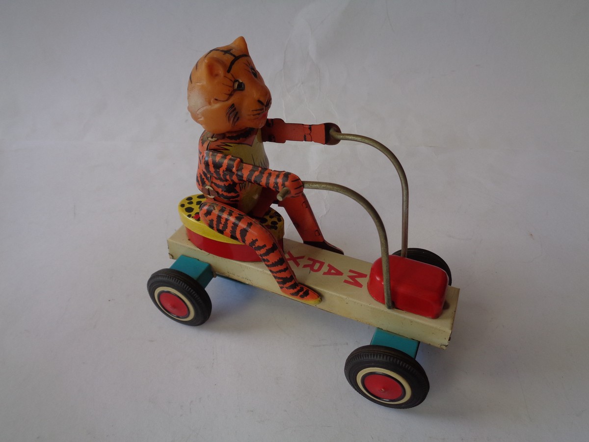 Marx Tiger on Go-Cart (friction) - Toy Paradise